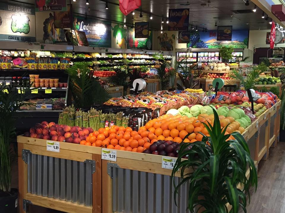 IGA Honors Retirees With Lifetime Achievement Award