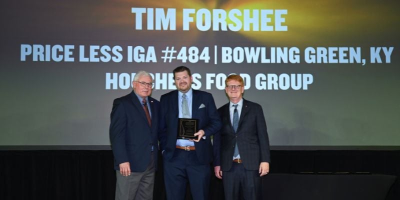 IGA Honors Retailers At Awards Of Excellence Ceremony